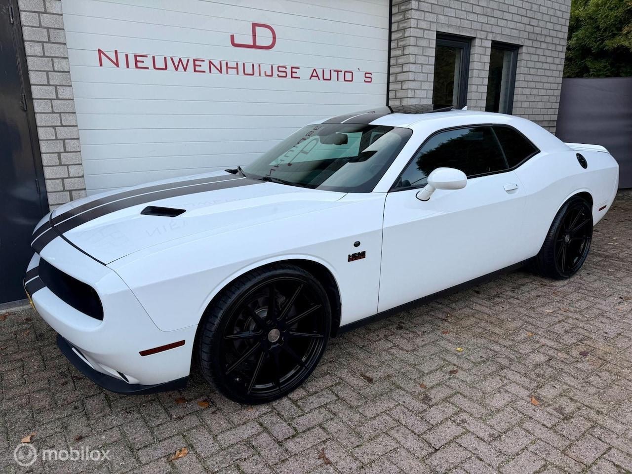 Dodge Challenger 5.7 V8 HEMI, Track Pack, 22" Full option 2015 Benzine ...