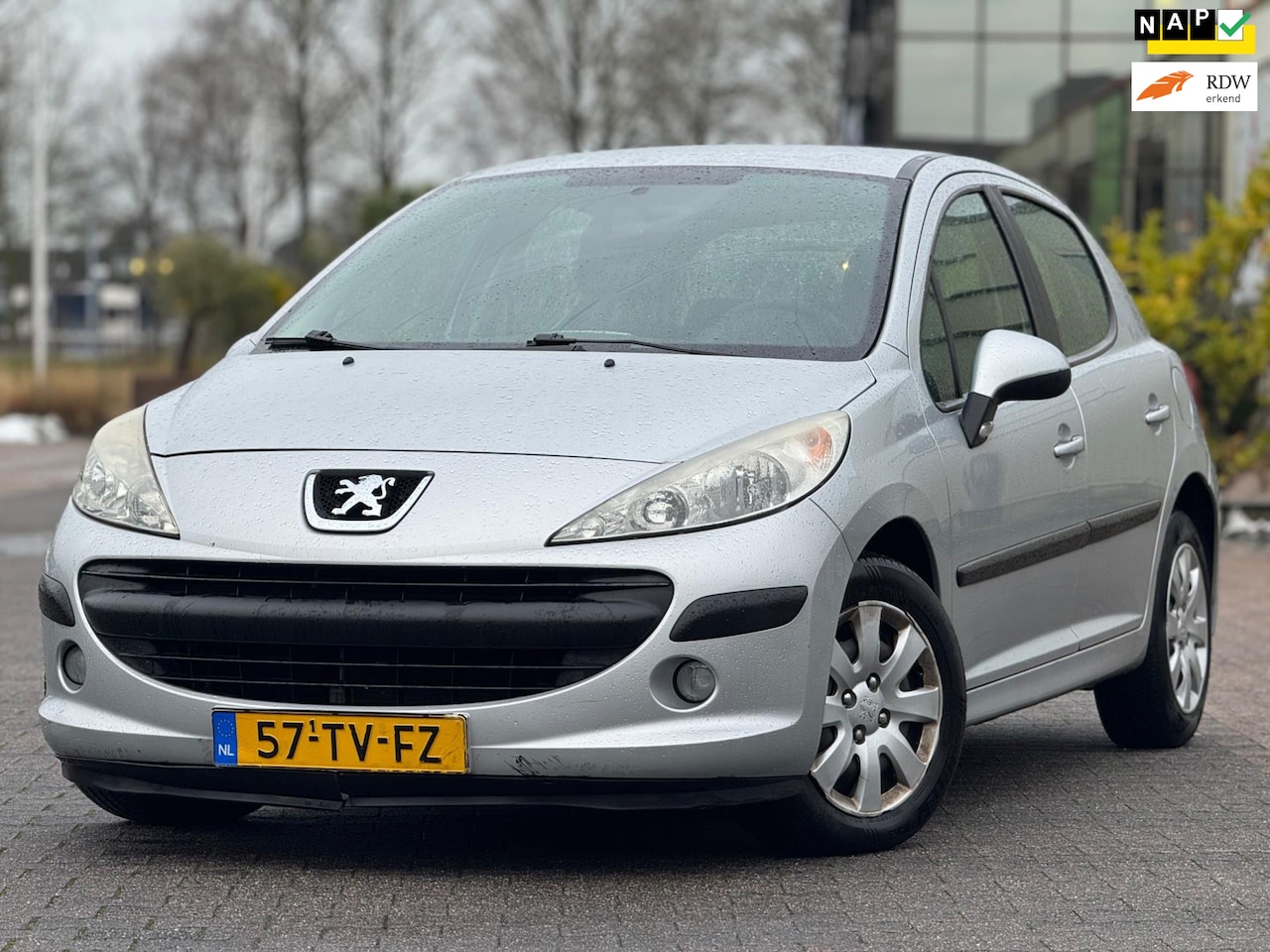 Peugeot 207 1.4-16V Color-line | Airco | Nieuw Distributtieriem ...