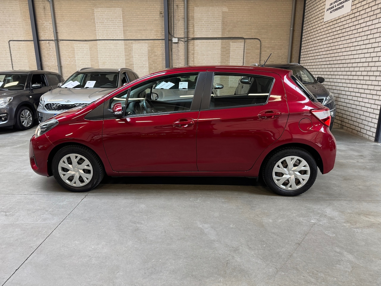 Toyota Yaris 1.5 VVT-i ACTIVE BENZINE AUTOMAAT 4 CYLINDER MOTOR ...