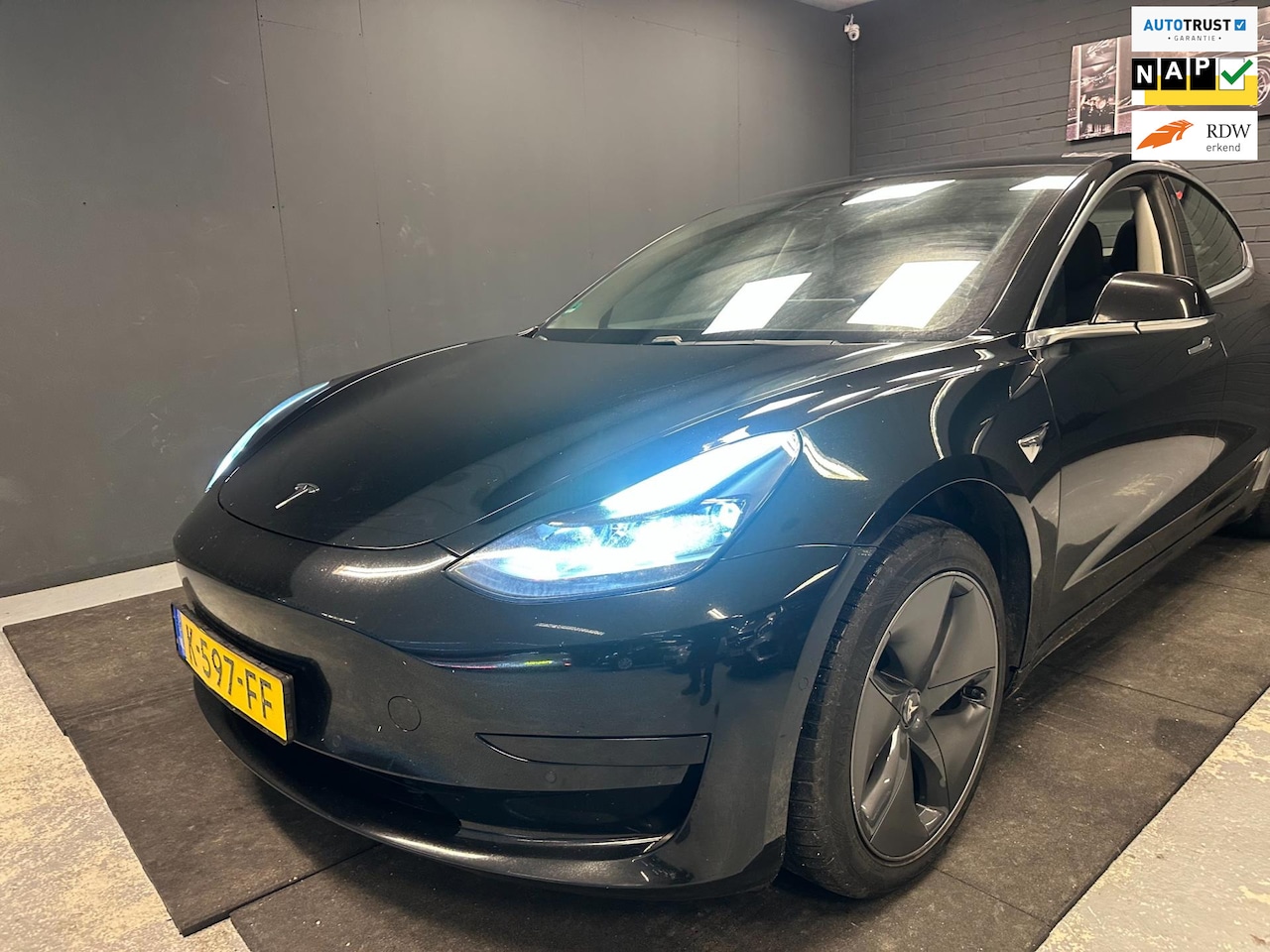 Tesla Model 3 Standard RWD Plus NAP NL PRIJS €14.000 incl.BTW 2020 ...