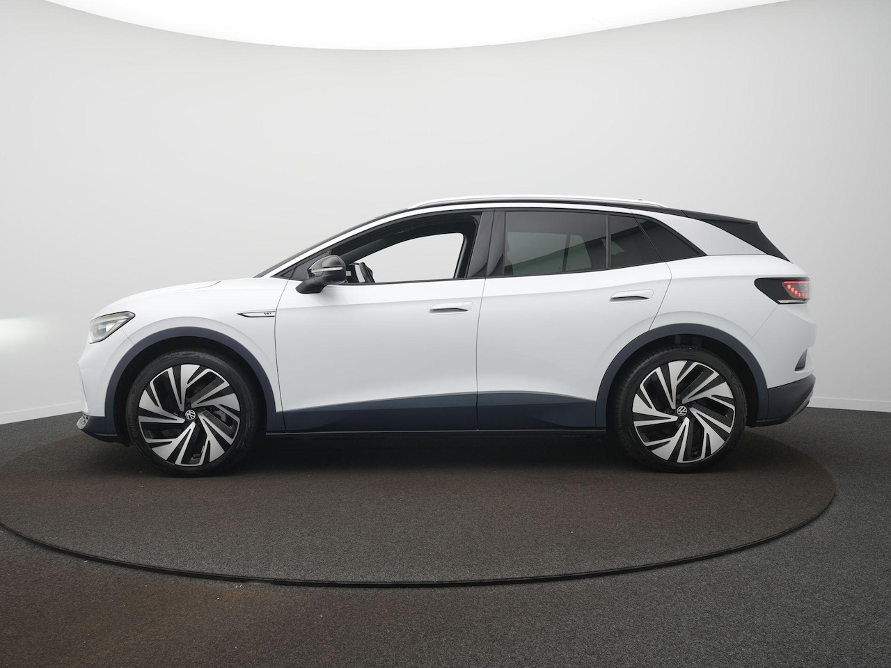 Volkswagen ID.4 Max 77 kWh IQ.Light - Warmtepomp - Head-up display ...