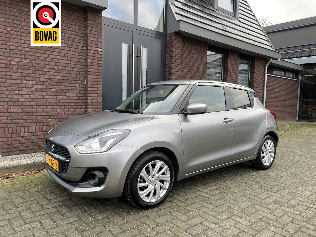 Suzuki Swift 1.2 Select Smart Hybrid ADAPTIVE CRUISE CONTROL | LED ...