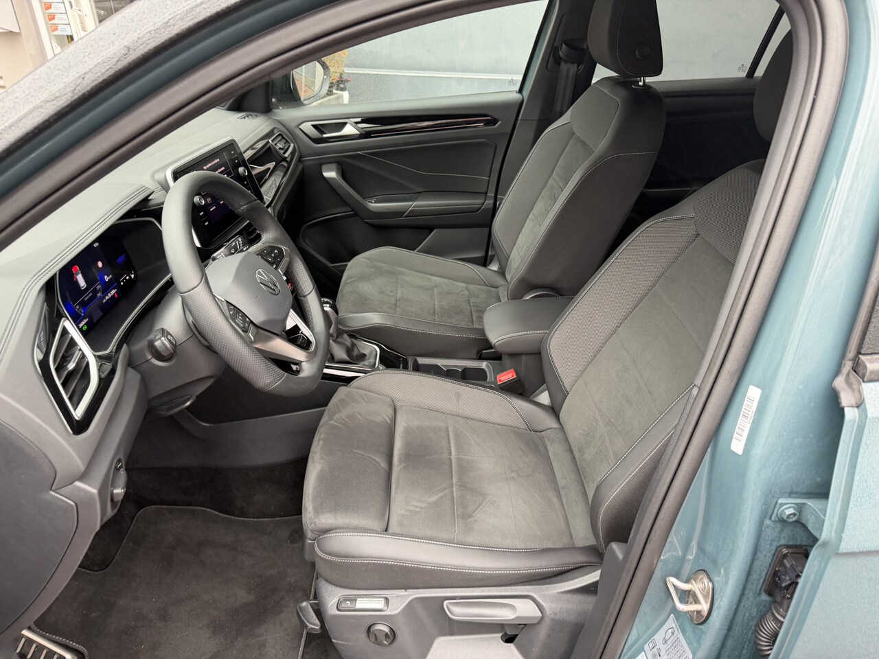 Volkswagen T-Roc 1.5 TSI R-Line DSG-aut. R-LINE / Trekhaak afn ...