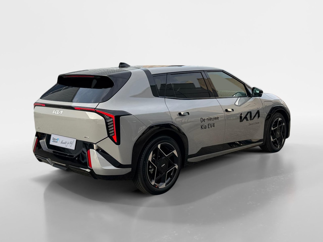 Kia EV4 Hatchback GT-PlusLine 81.4 kWh Meest luxe uitvoering | Head-up ...