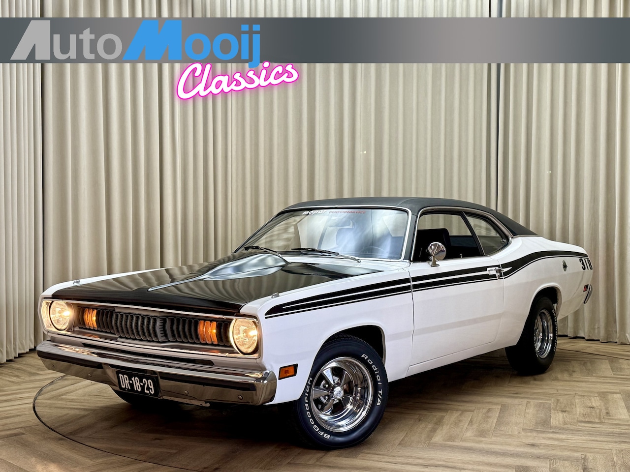 Plymouth Valiant Sport Coupe / Duster / 4-Speed Manual / 318Cu 5, 2L V8 ...