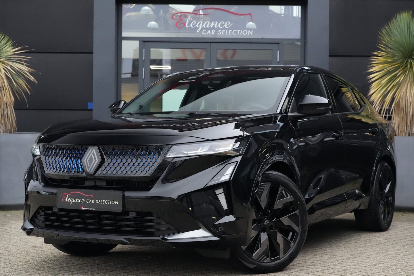 Renault Rafale 1.2 E-Tech 4x4 Plug-in Hybrid 300 Esprit Alpine 300pk ...