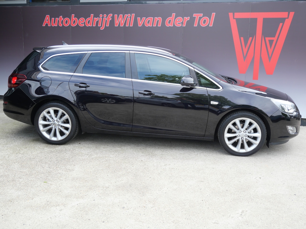 Opel Astra Sports Tourer 1.4 TURBO COSMO | CRUISE | NAVIGATIE | XENON ...