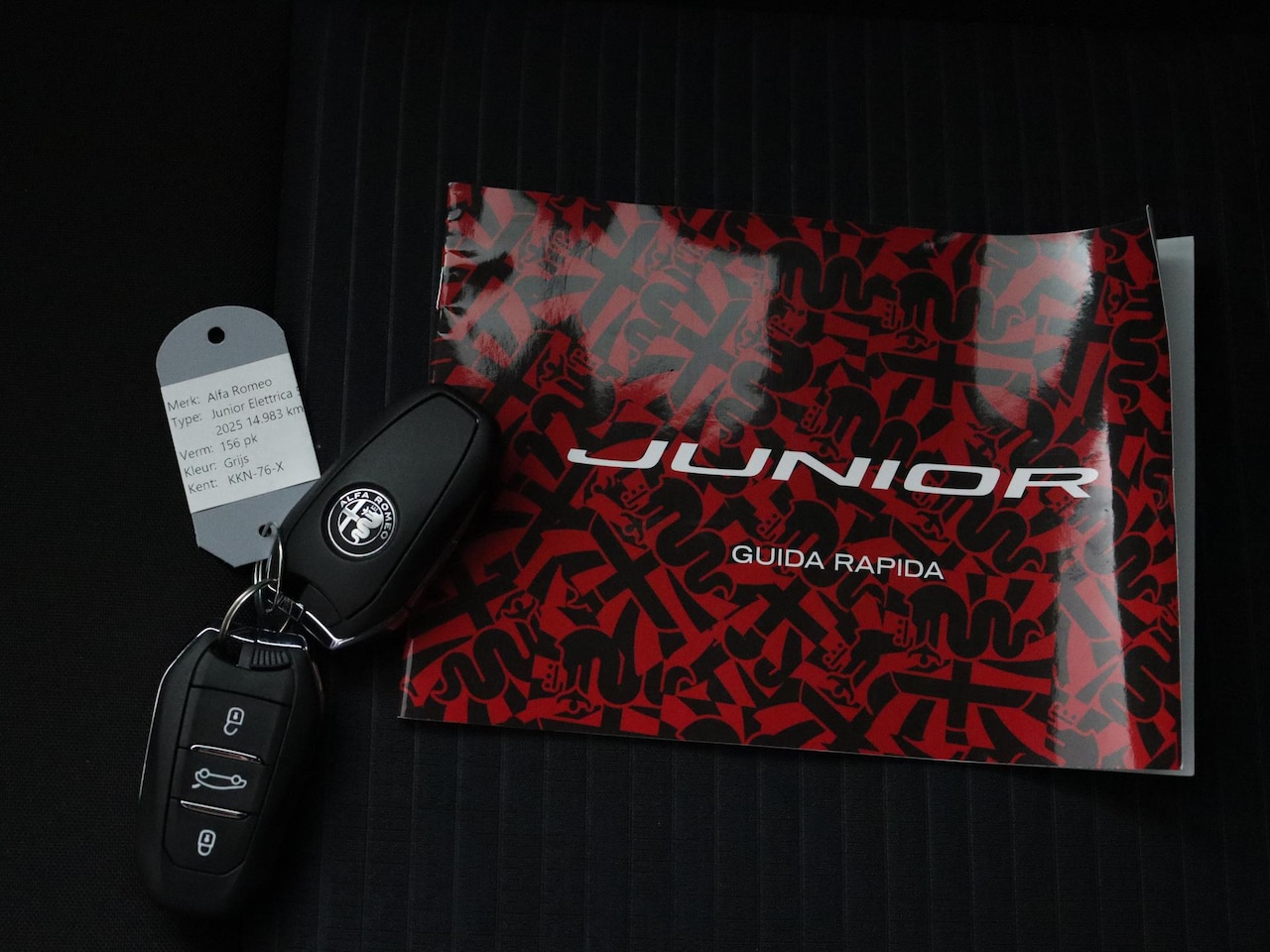 Alfa Romeo Junior Elettrica 54 kWh Climate control | ACC | Carplay 2025 ...
